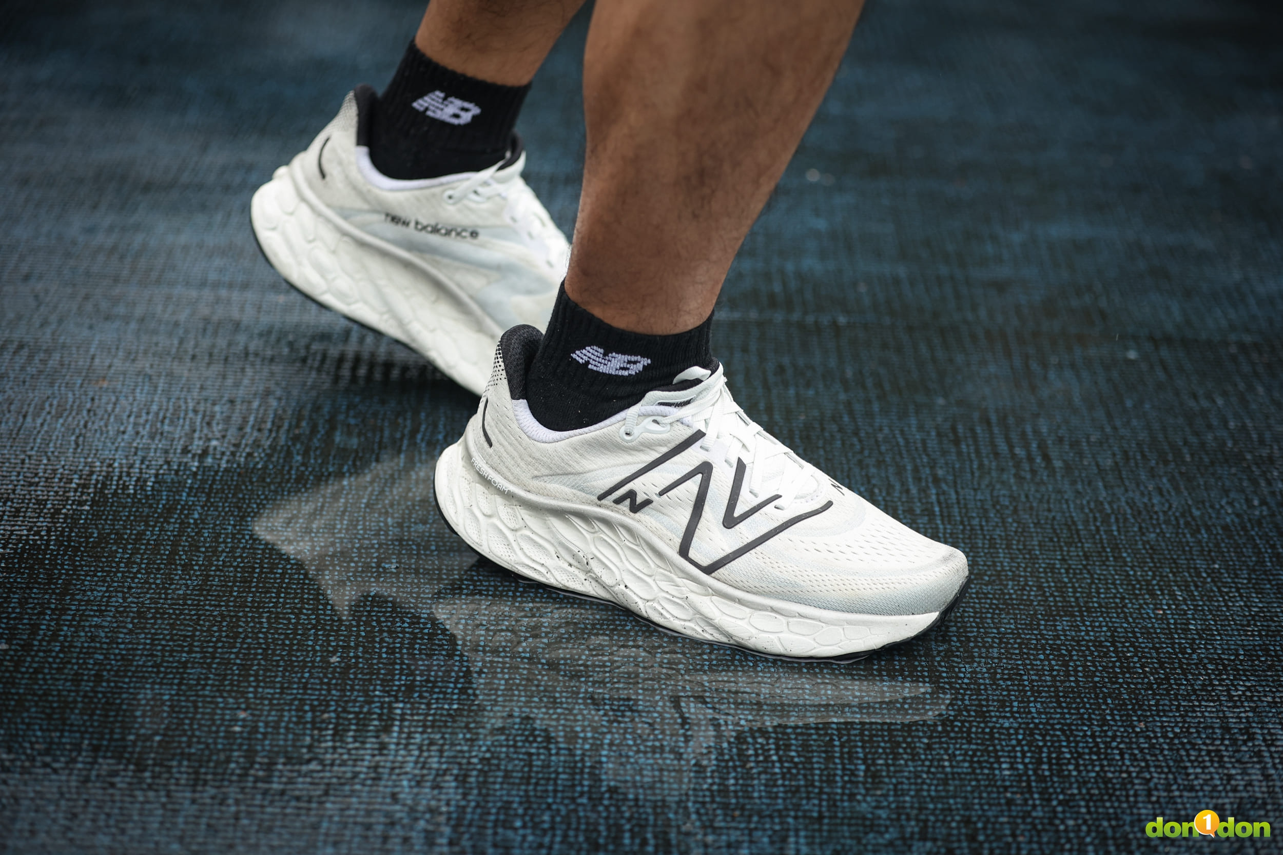 從入門到菁英跑者都要「輕鬆跑」？與 NB Fresh Foam X More v4 厚彈跑鞋來場城市約會｜動一動 don1don